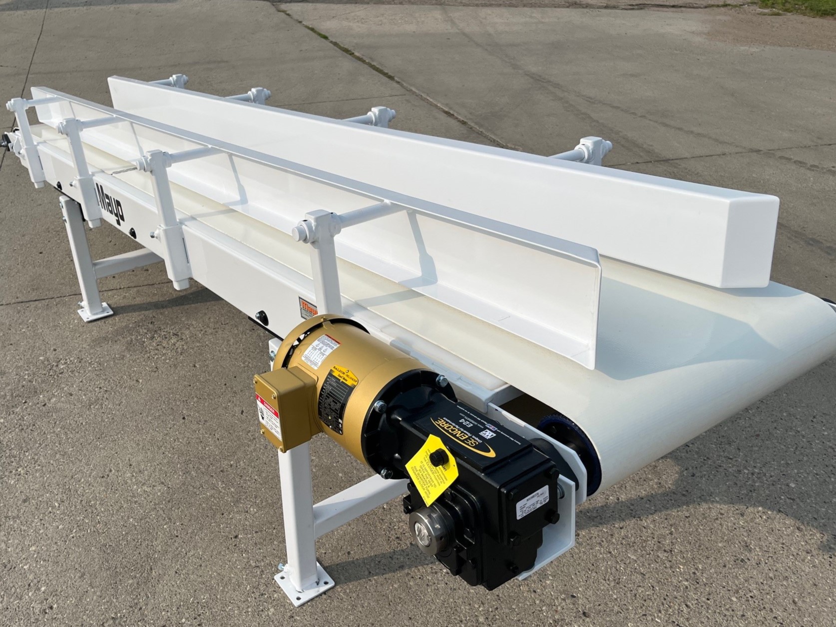 CUSTOM HANDLING CONVEYORS - Mayo