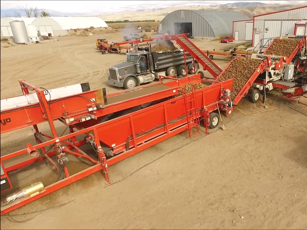 TELESCOPING SURGE HOPPER - Mayo